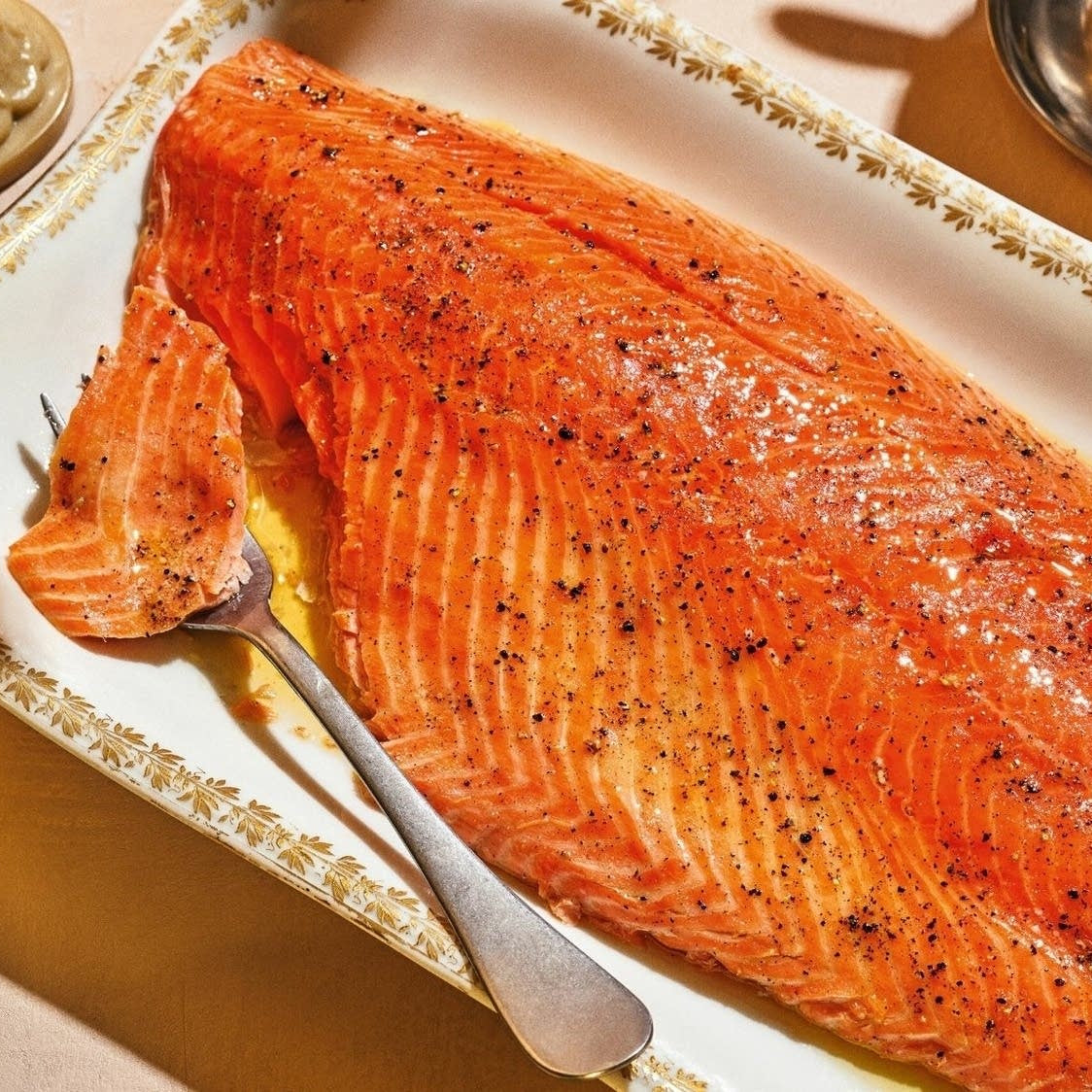 Chilled Huon Premium Wood Roasted Hot Smoked Salmon – Steak King